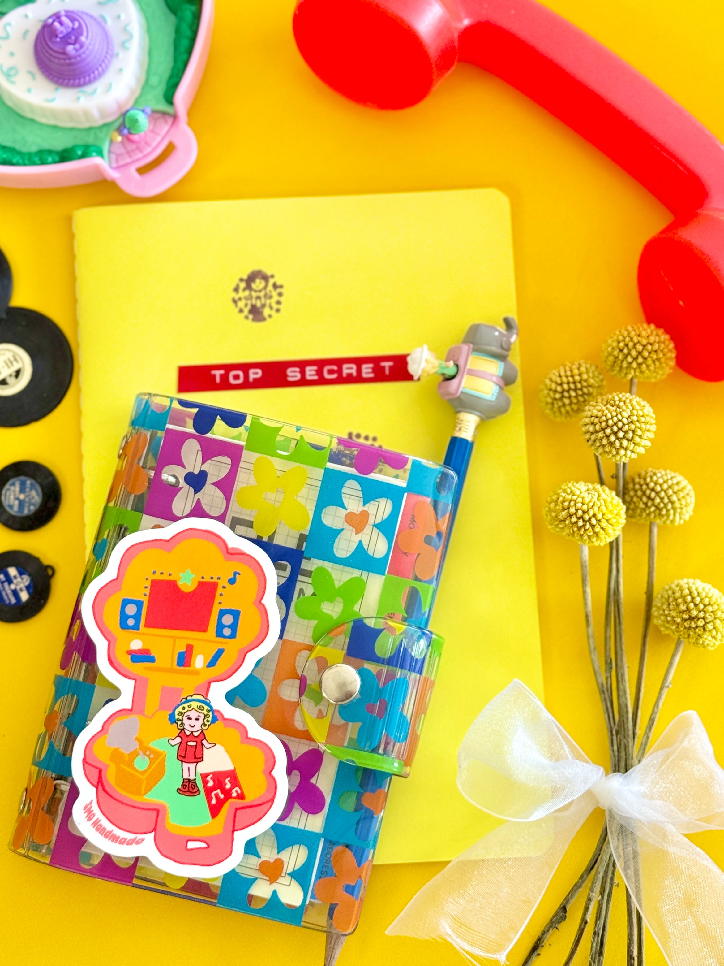 Polly Pocket Sticker
